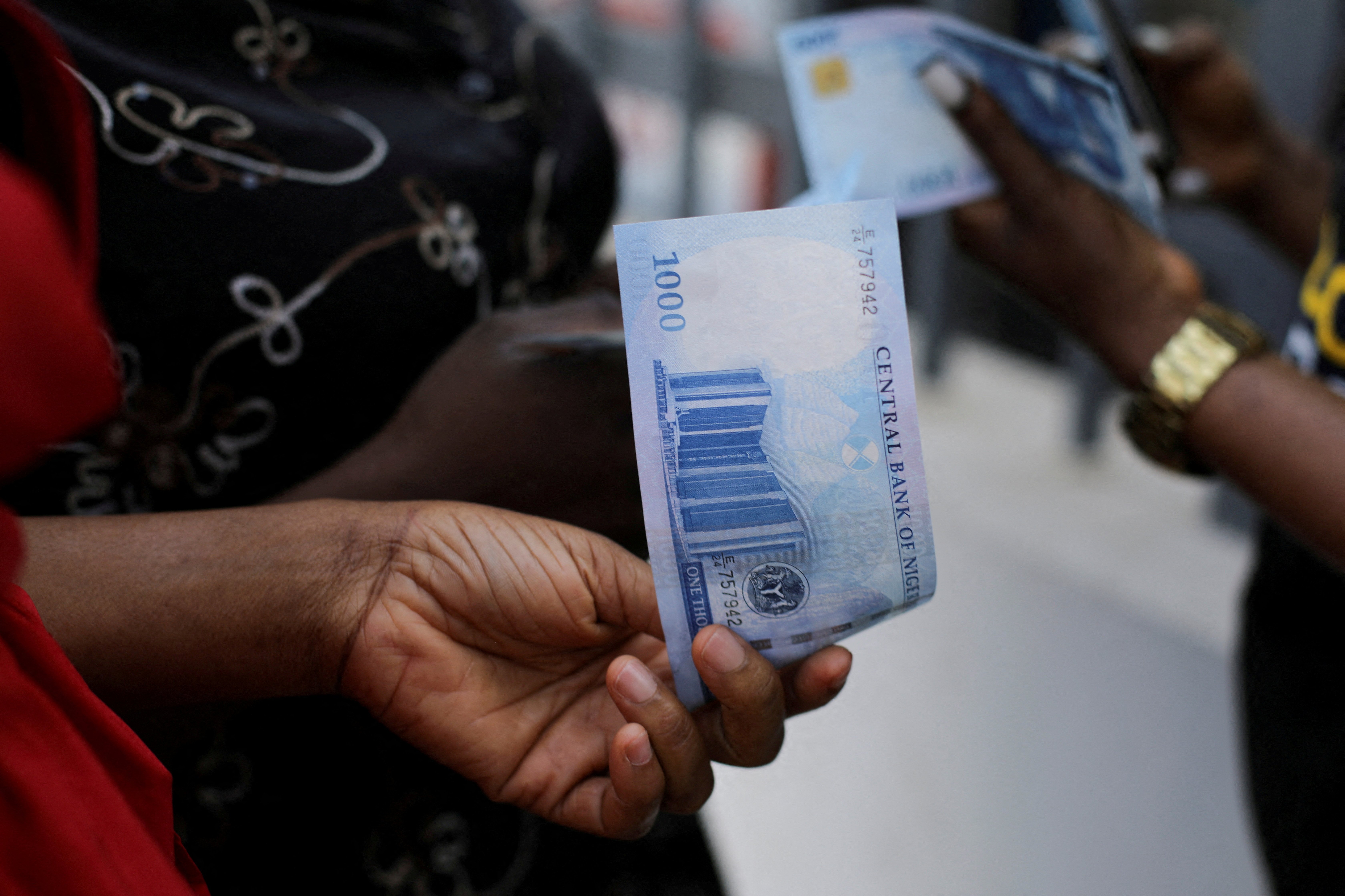Nigeria: Naira float alone won’t fix currency shortage