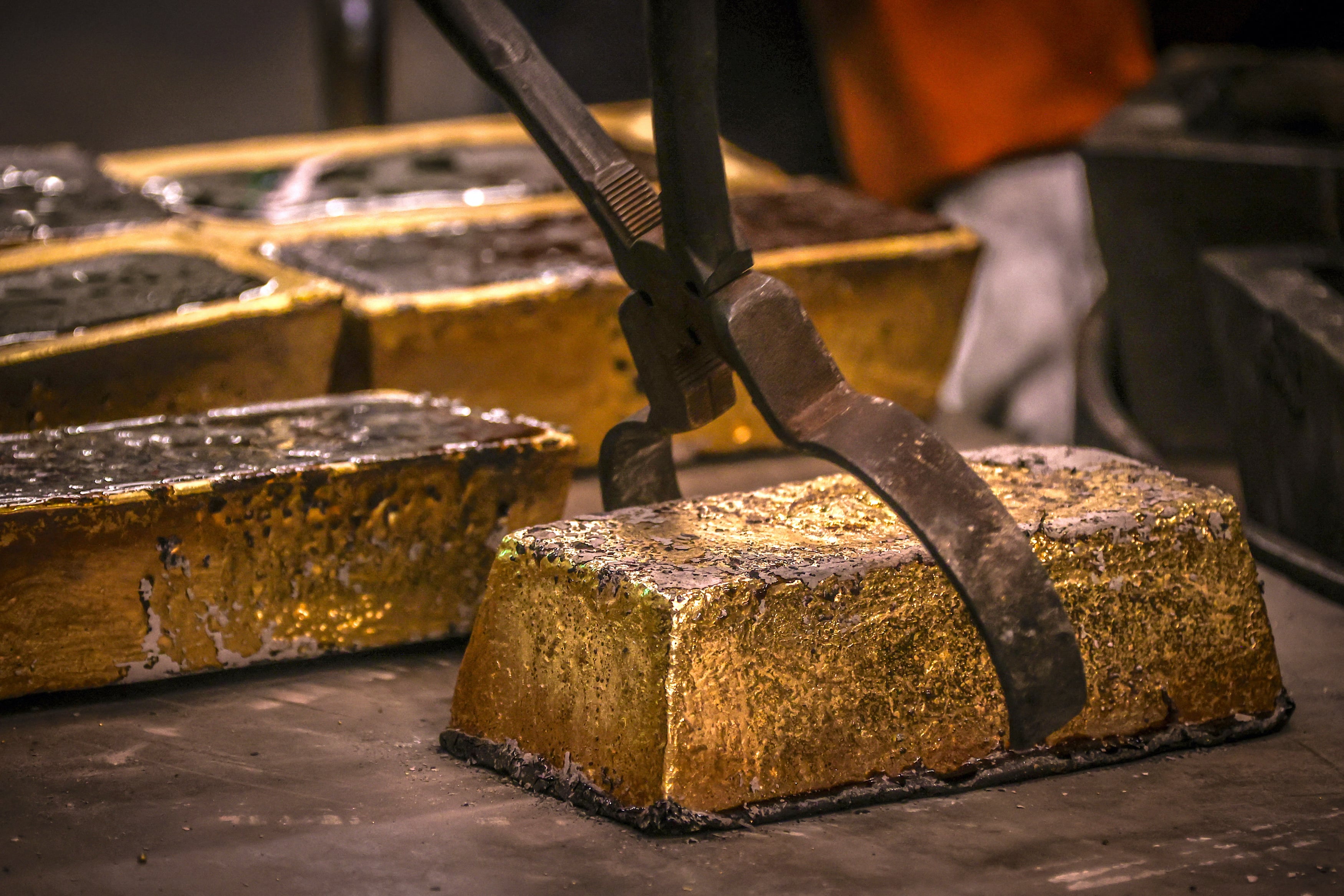 Ghana opens refinery to become gold hub of Africa
