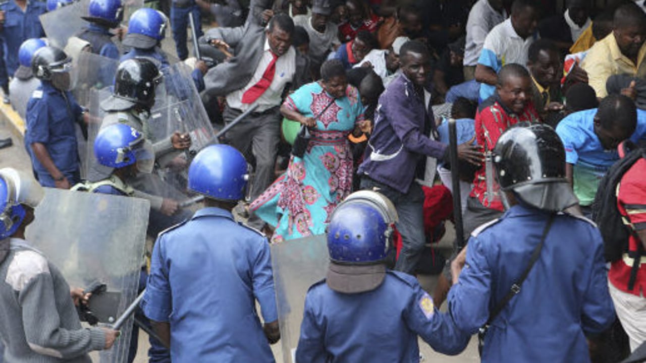 Zimbabwe’s critical choice: state collapse or people-powered change ...