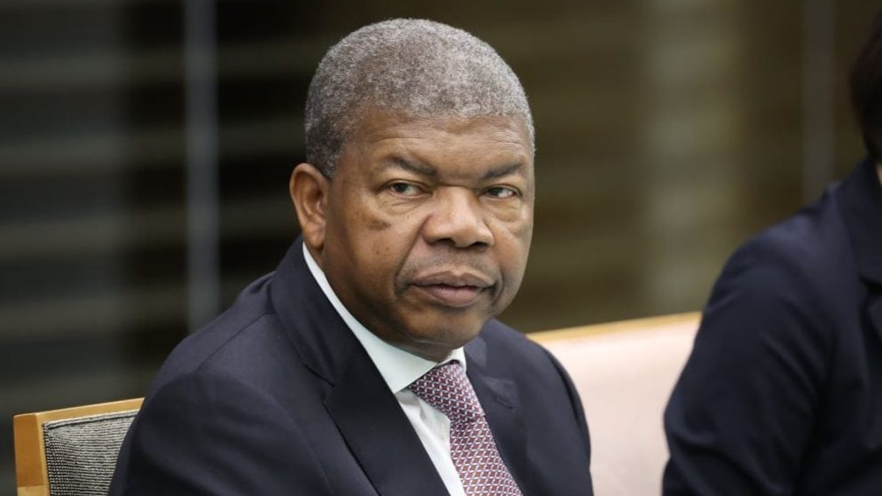 Angola says it’s ready to ditch Russia for US as Lourenço eyes third ...