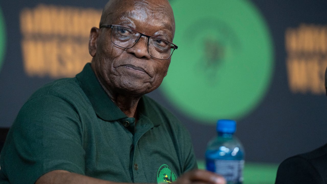 South Africa: ANC suspends former president Zuma - The Africa Report.com
