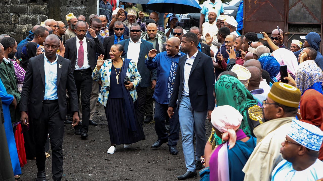 Comoros votes as controversial president predicts first round win - The ...