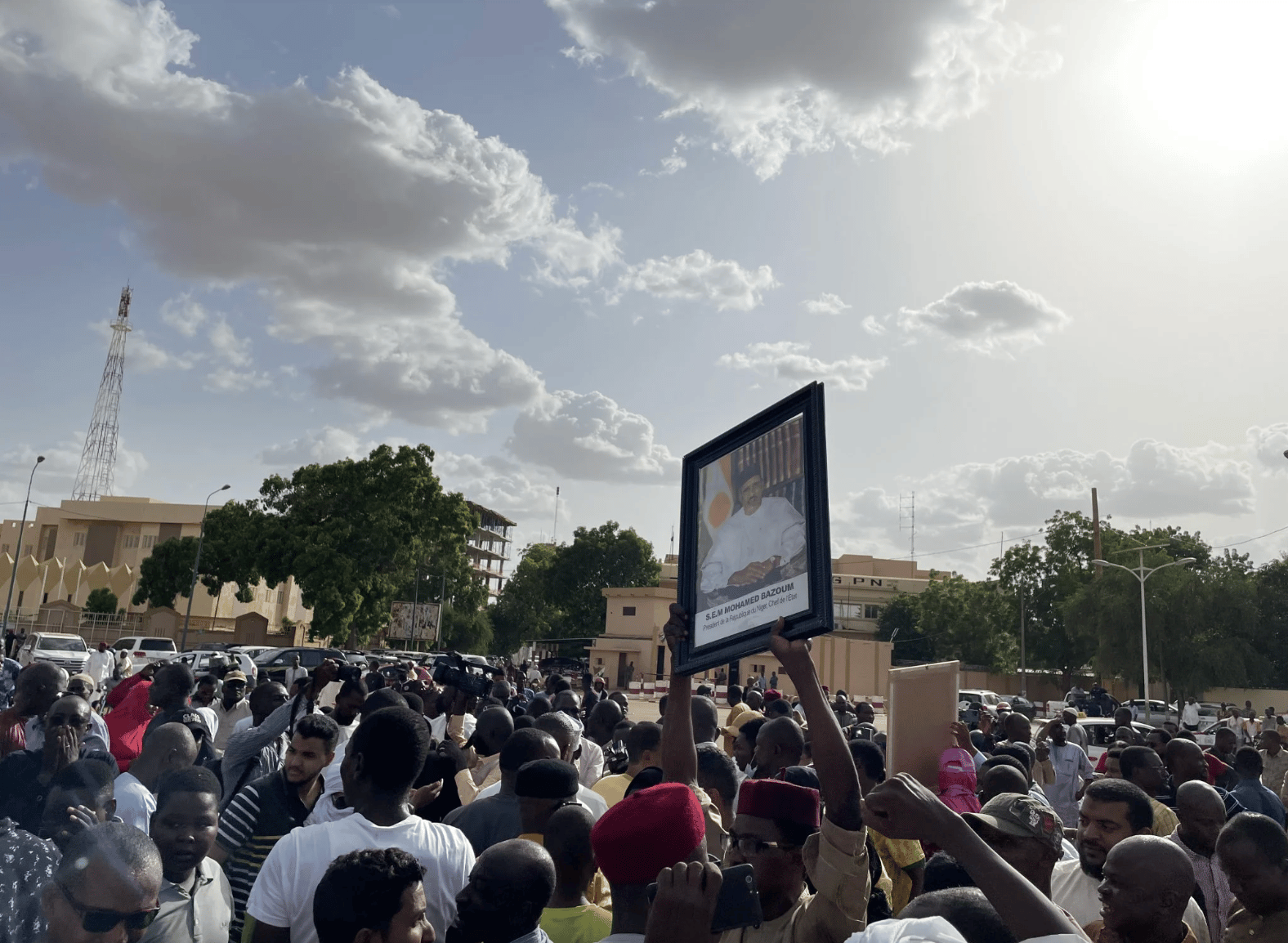 Niger: Rebels against the junta push for Bazoum’s release