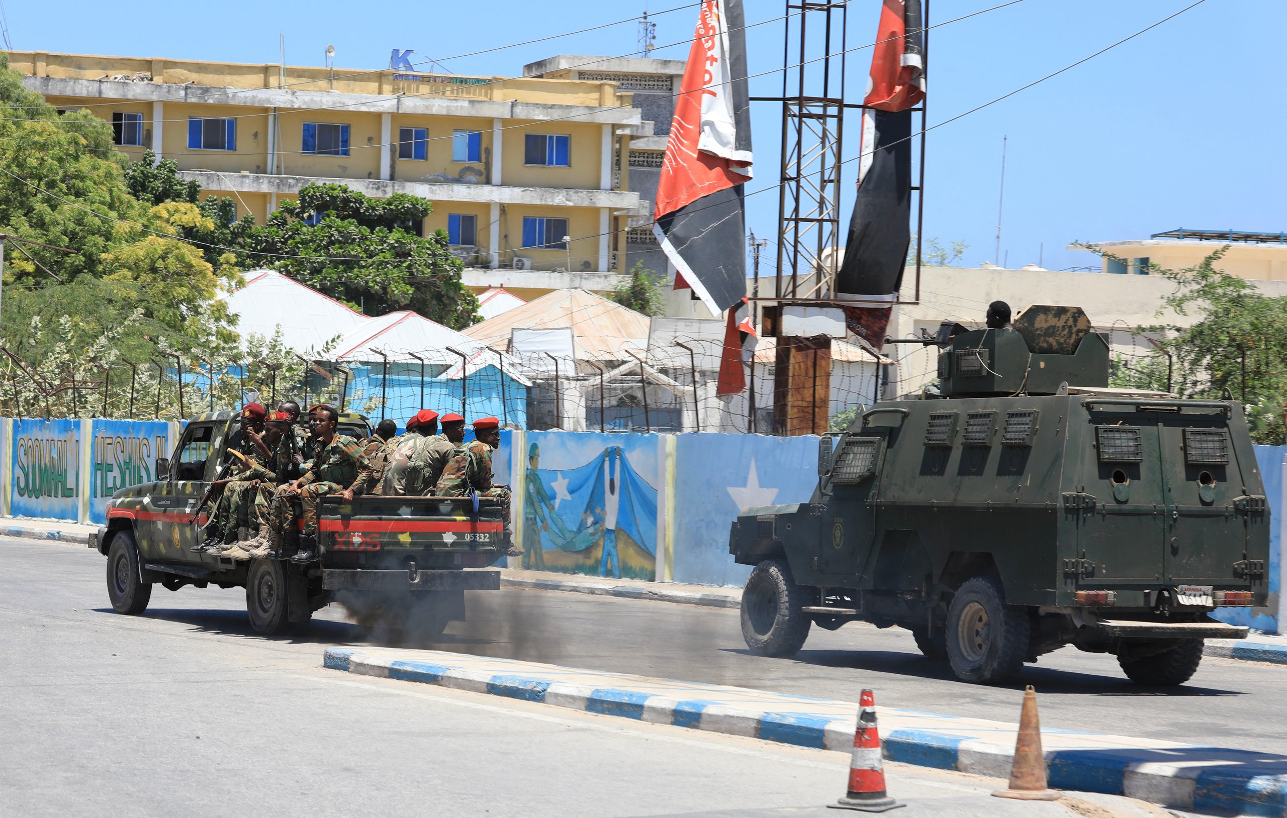 Somalia: Three dead in Al-Shabaab hotel attack in Mogadishu